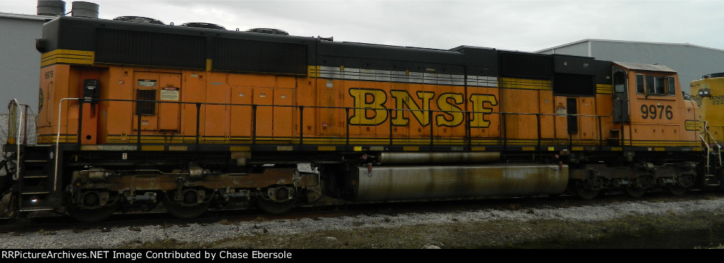 BNSF 9976